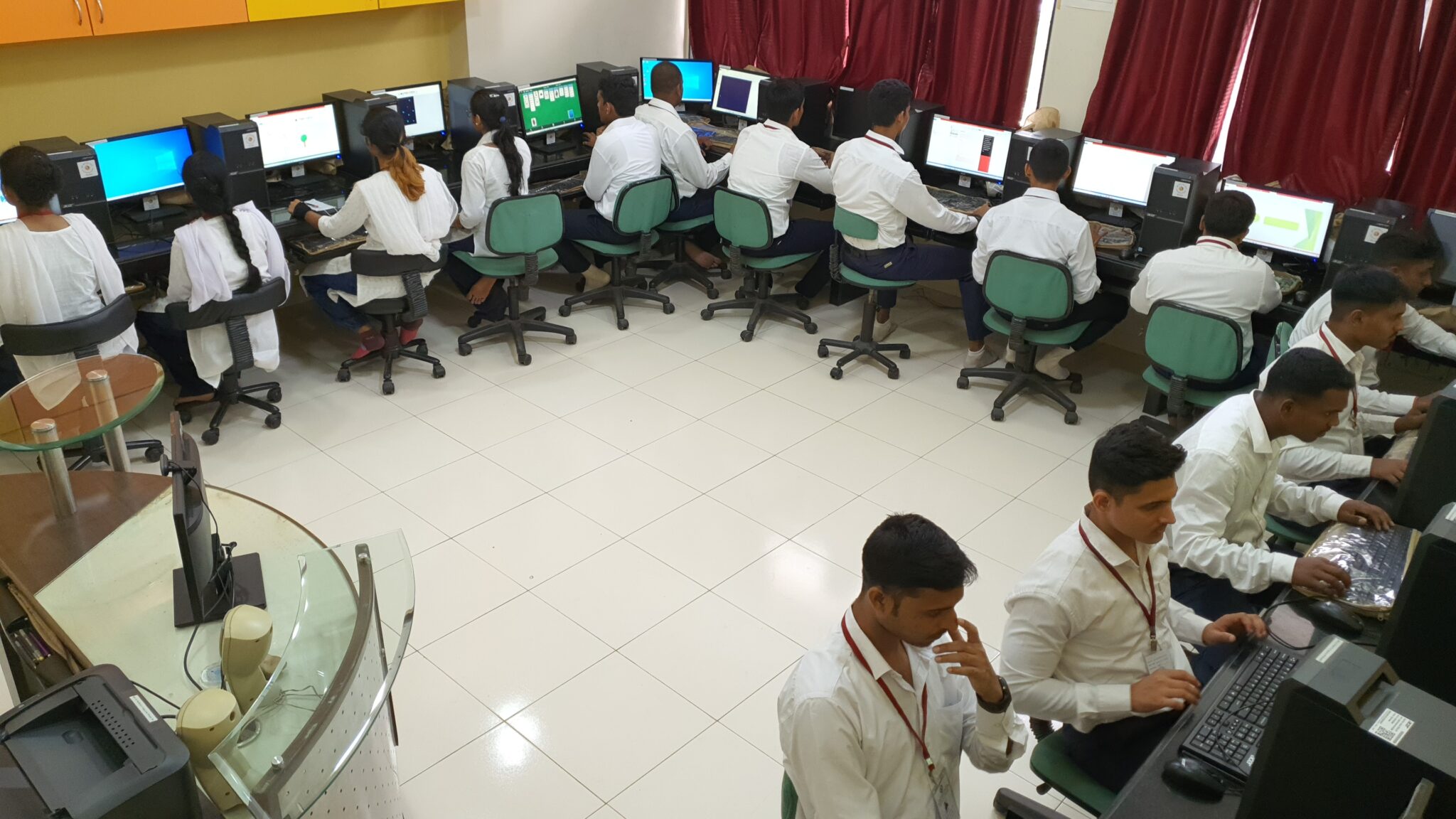 Computer Laboratory – College of Physical Education